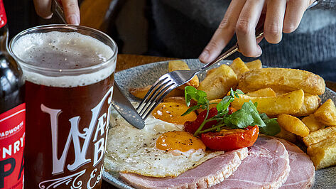 Food and drink in Great Tew, Oxfordshire - The Falkland Arms